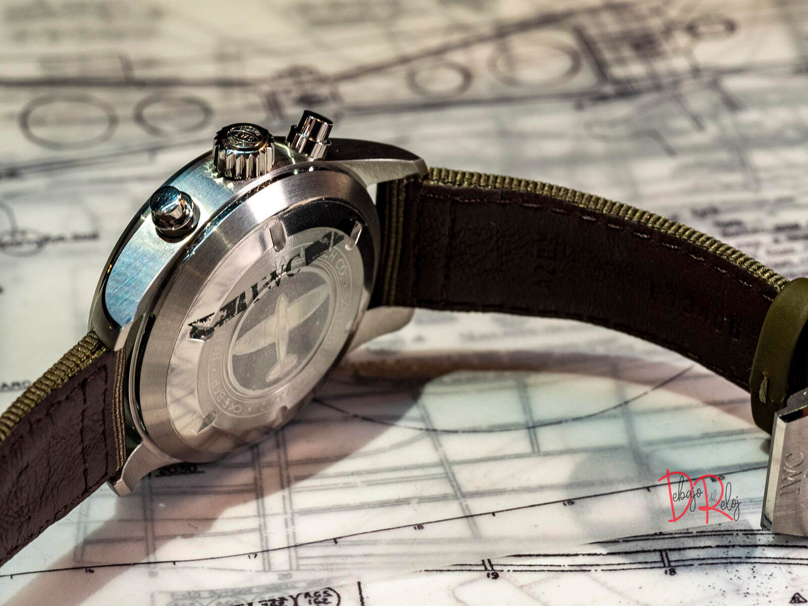Cronógrafos Spitfire Automáticos de Iwc - Debajo del Reloj