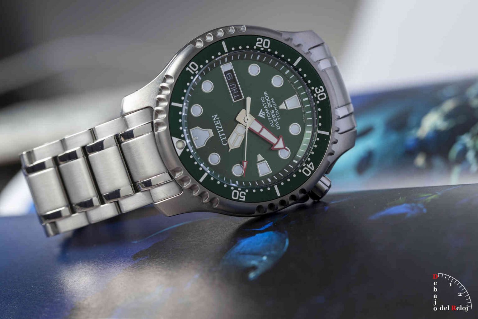 Citizen Promaster Automático Titanio ¡En el Estudio! - Debajo del Reloj